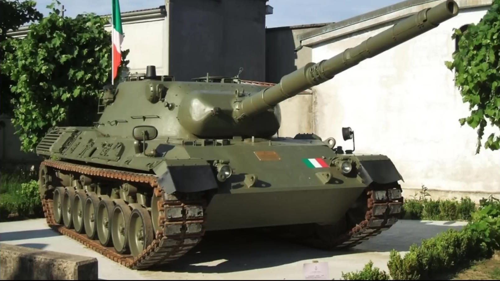Why Italy Moved from American Tanks to the Leopard Series