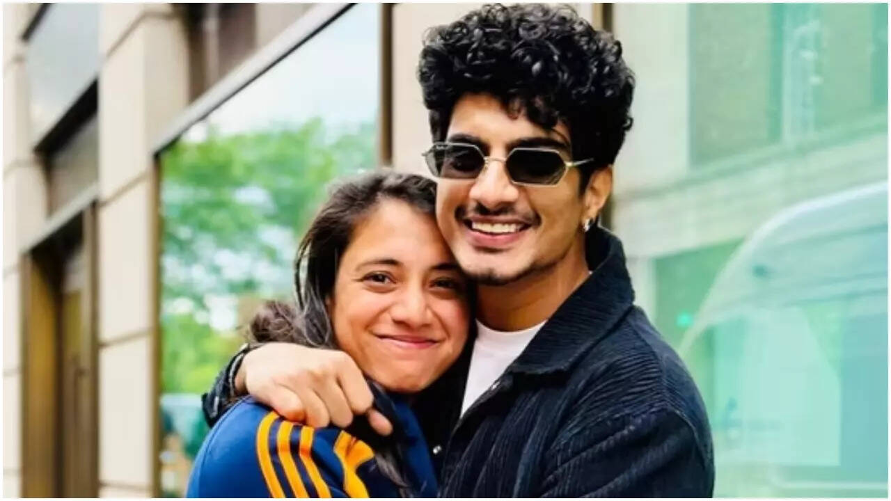 Palash Muchhal’s house decked up for the wedding; Team India gears up ...