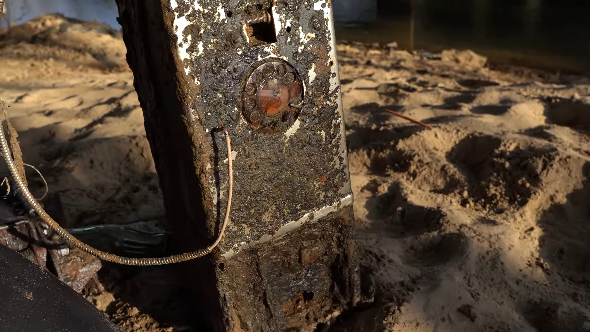 This magnet fishing trip turned into a 90s crime documentary