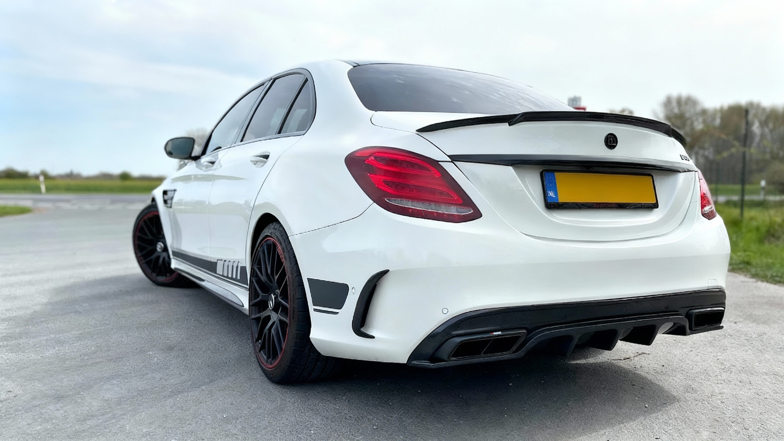 C63 AMG BRABUS 600 – No Speed Limit POV