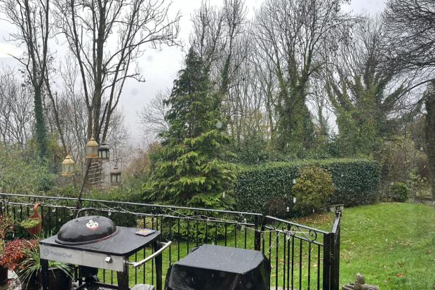 Hour-by-hour weather forecast after snow and sleet falls over London