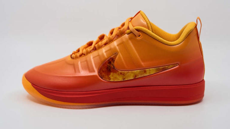 Devin Booker Officially Debuts the Nike Book 2