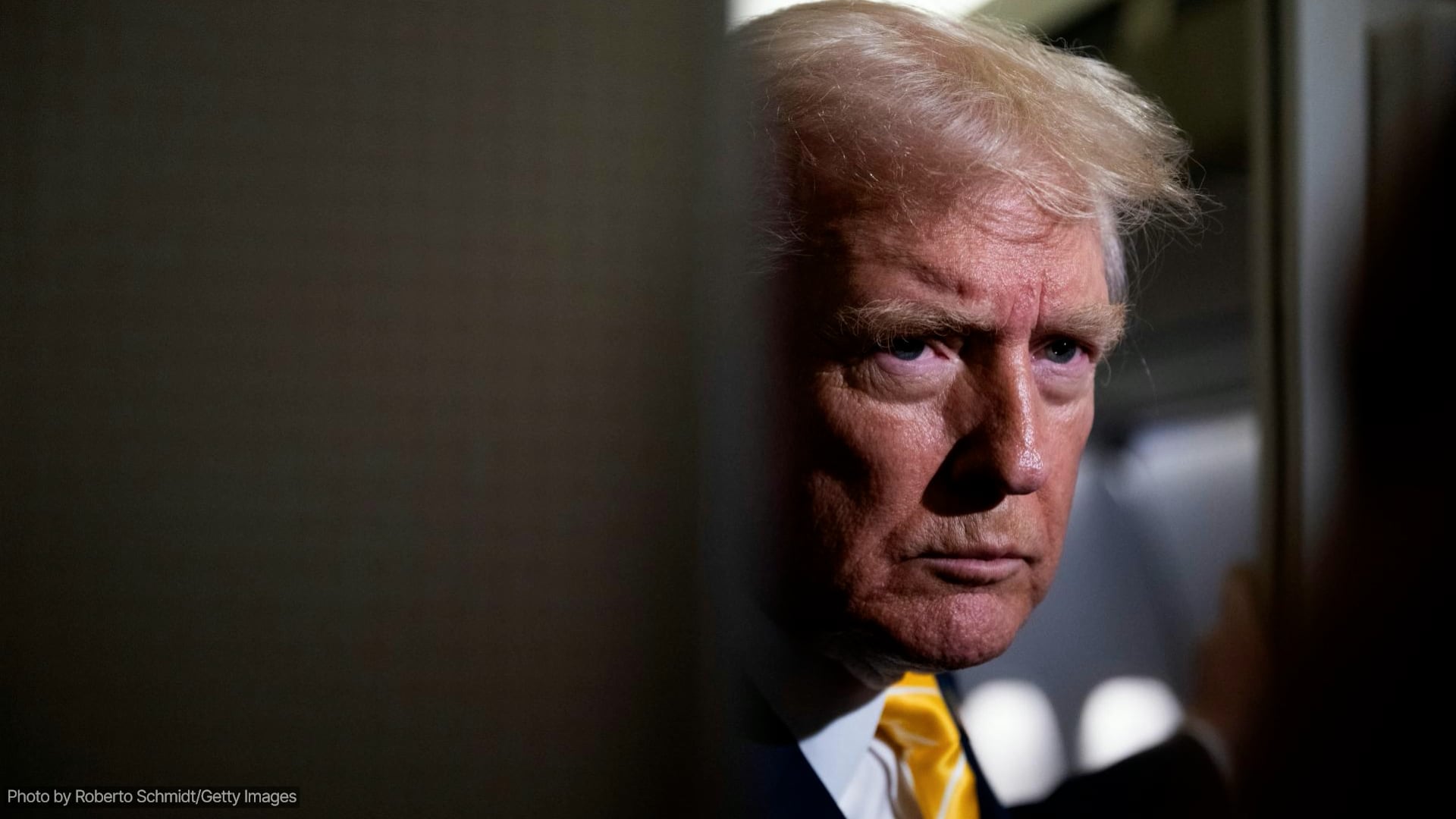 La Popularité De Trump Atteint Son Plus Bas Niveau Historique Au Cours ...