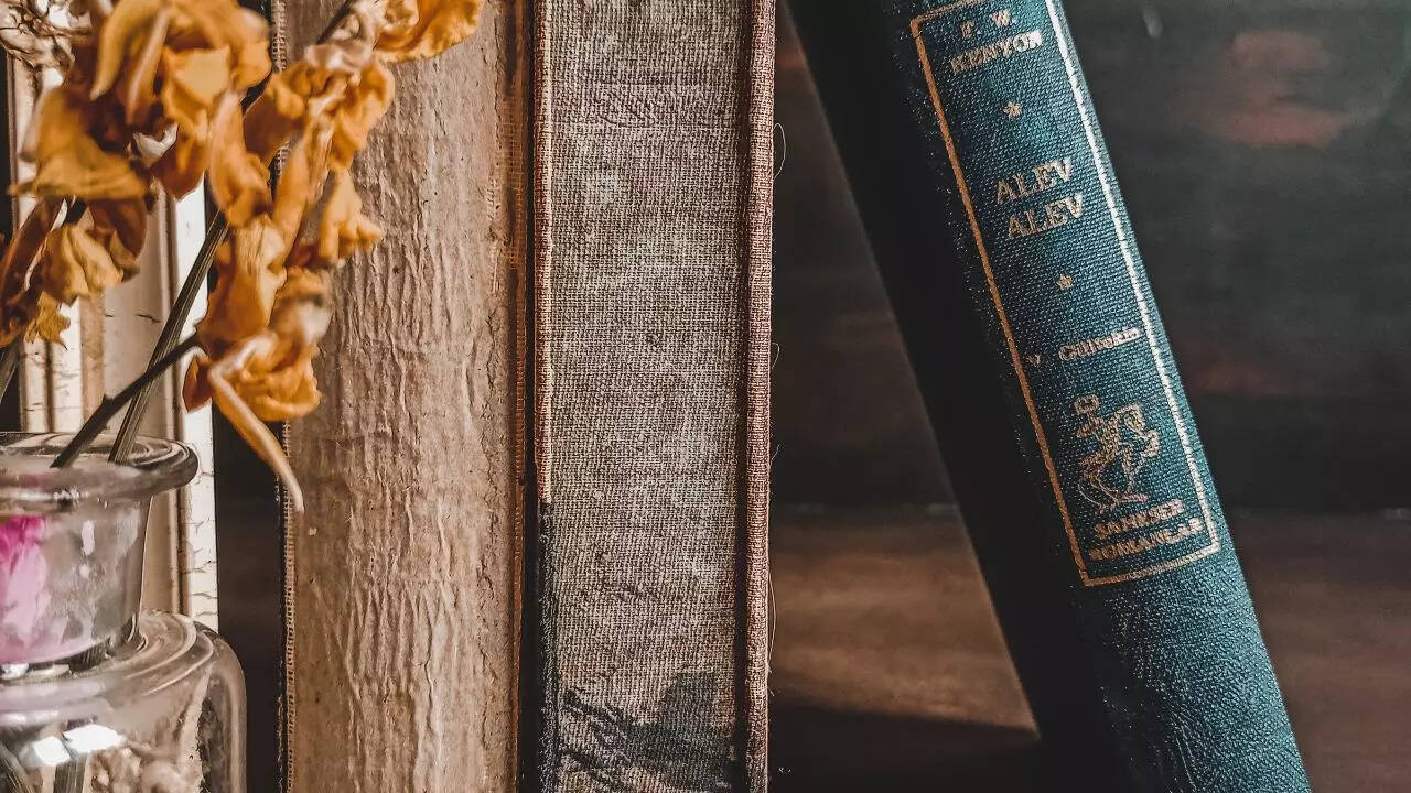 10 quotes by Aldous Huxley that are great life lessons