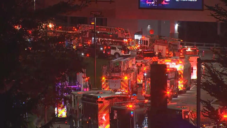 3 firefighters hospitalized after restaurant fire at Foxwoods Resort Casino