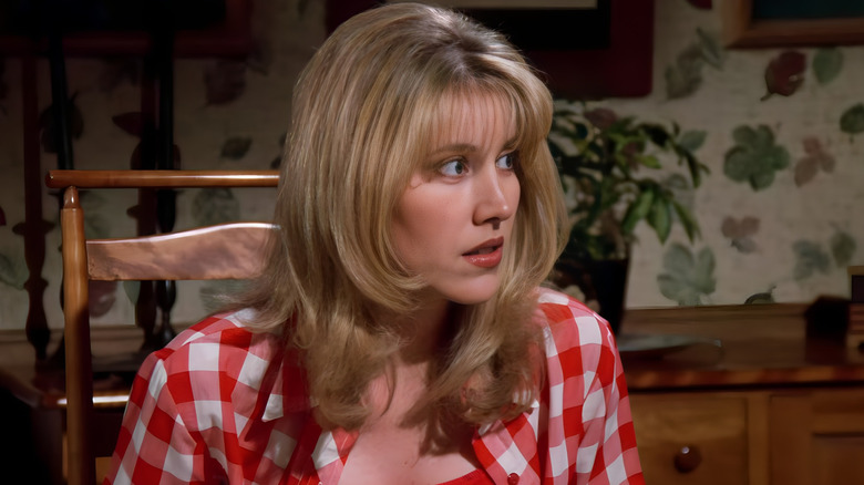 Seinfeld: How A Karen Lynn Scott Gaffe Actually Became Gold In 'The Bottle Deposit'