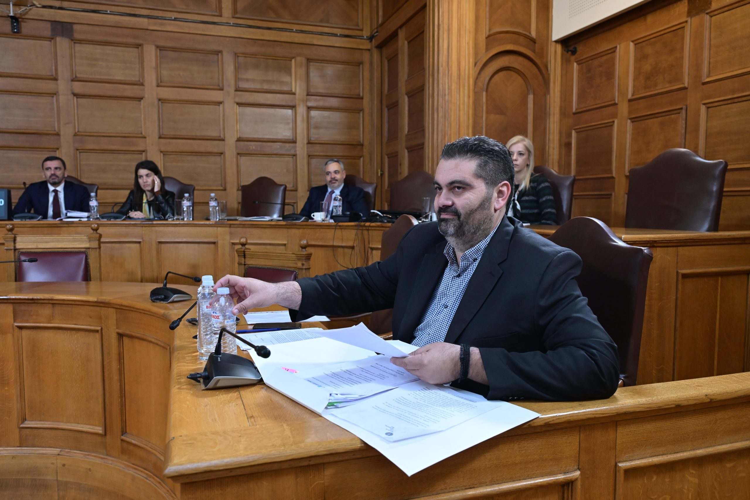 ΟΠΕΚΕΠΕ: Ένταση στην εξεταστική επιτροπή με τον Σταύρο Τζεδάκη ...