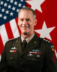 Who's leading the U.S. Army Special Operations Command at Fort Bragg?