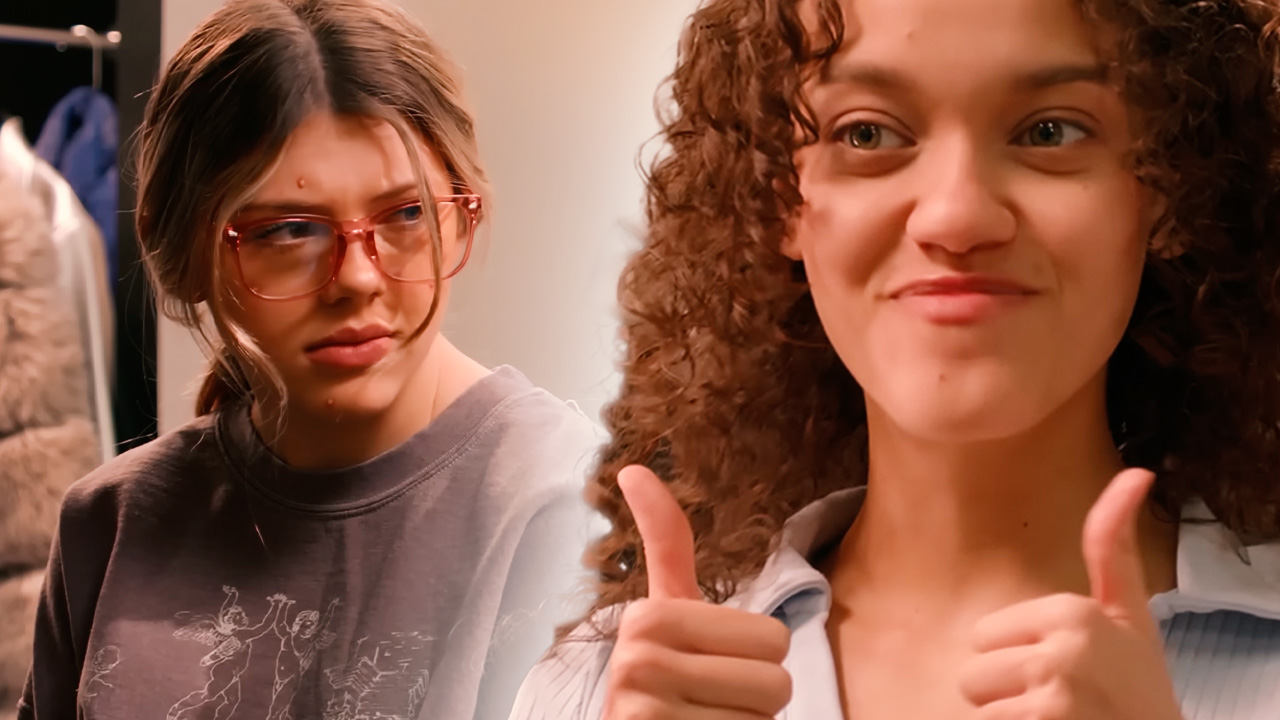 Popular girl backstabs the new girl