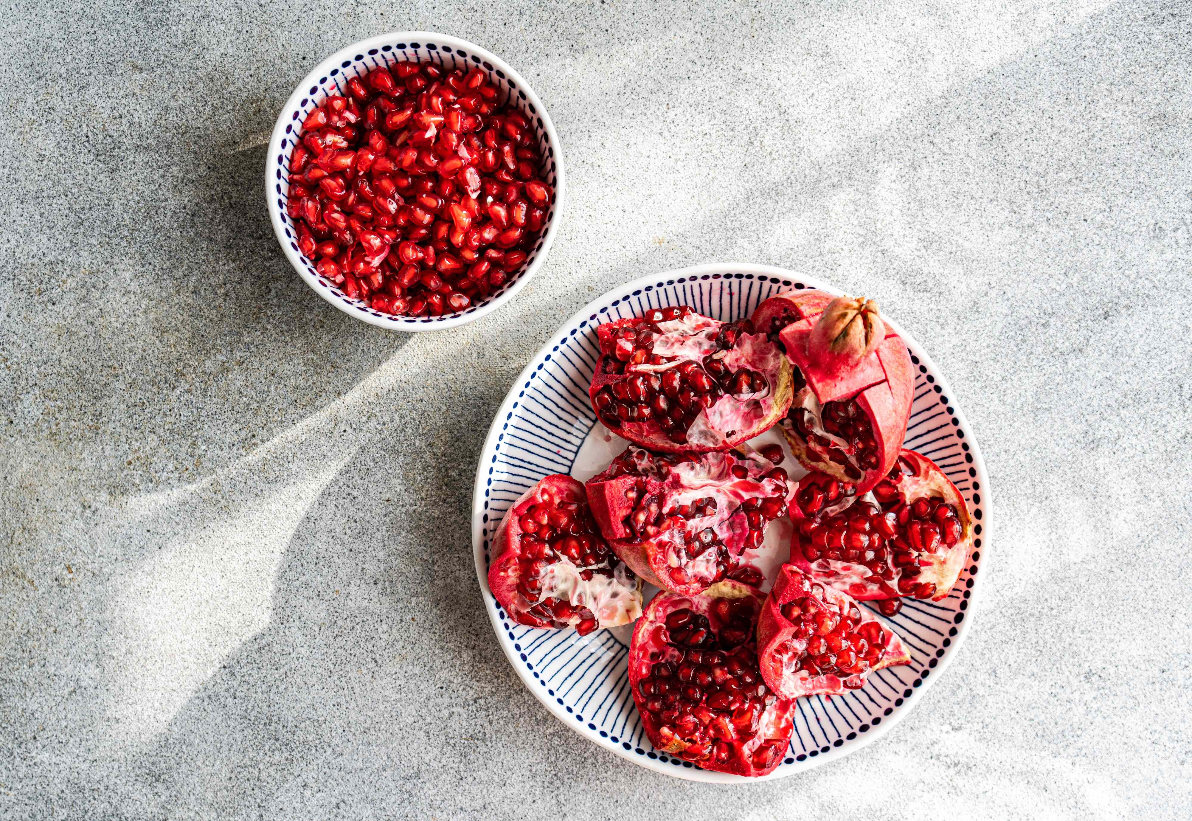 What happens to your blood sugar when you eat pomegranates on an empty ...