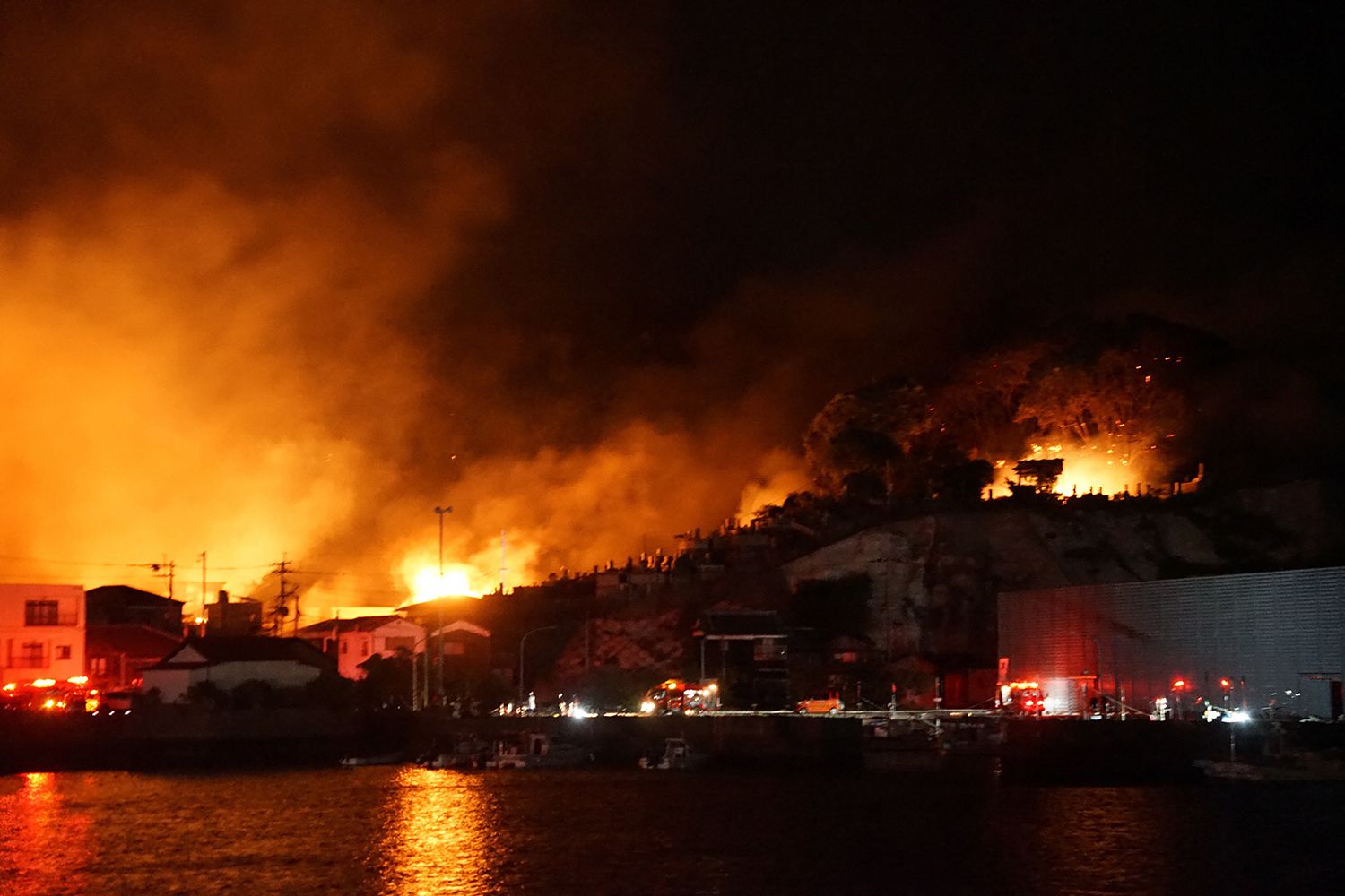 1 Killed and 170 Buildings Damaged as Japan's Largest Fire in Almost 50 ...