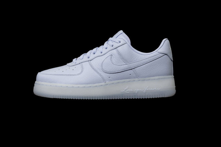 How to Buy Drake & Nike's New-and-Improved Nocta Air Force 1 Trainers ...