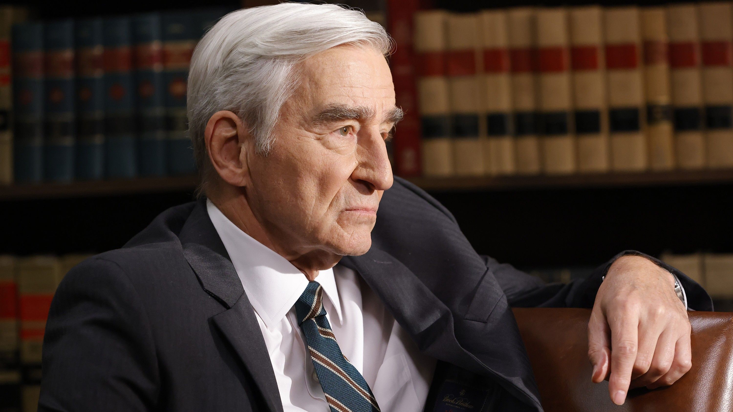 8 Legal Dramas That Outshine Law & Order: From The Lincoln Lawyer to ...