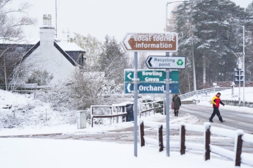 UK snow widened to TWO more counties in England as Met Office speaks out
