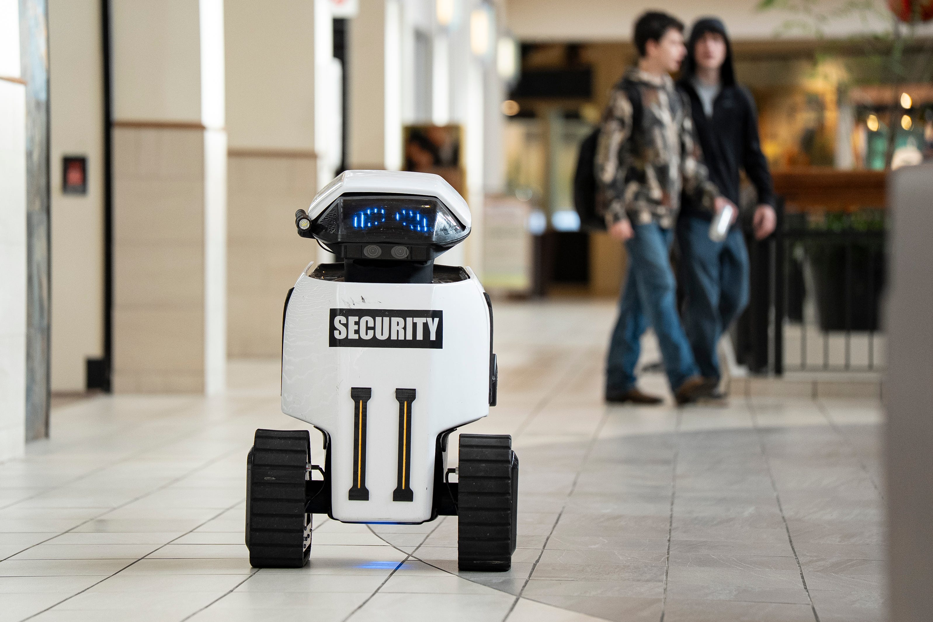 New security robot patrols Salem Center mall, and soon Pringle Parkade