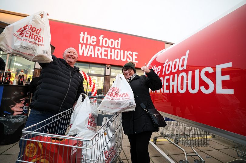 Over 100 customers line up for opening of new Food Warehouse store ...