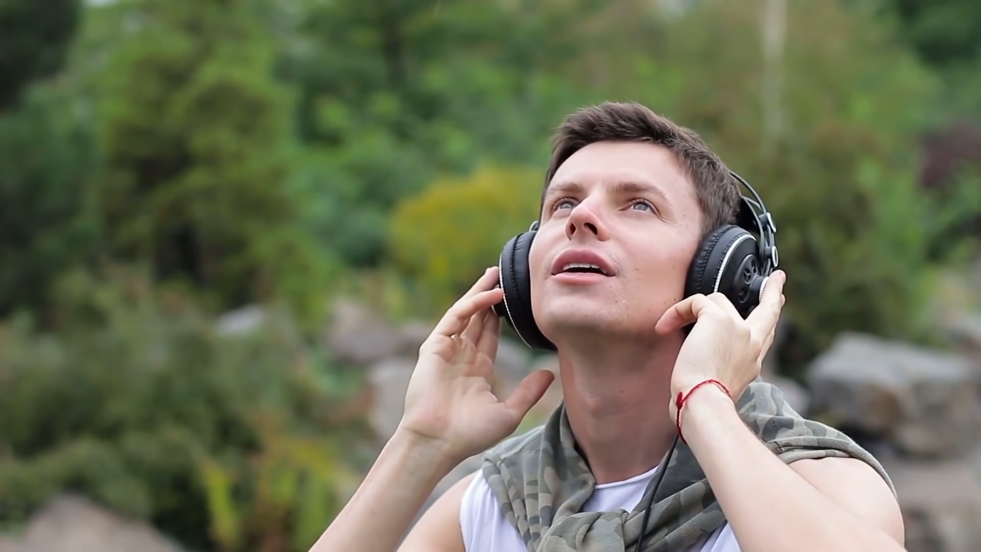 Did Ancient Civilizations Use Sound to Defy Gravity