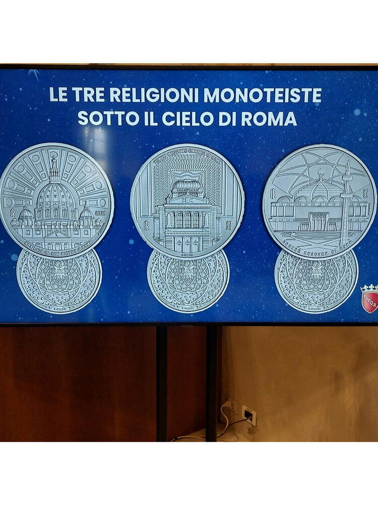 Trittico di monete: dialogo tra le tre religioni monoteiste a Roma