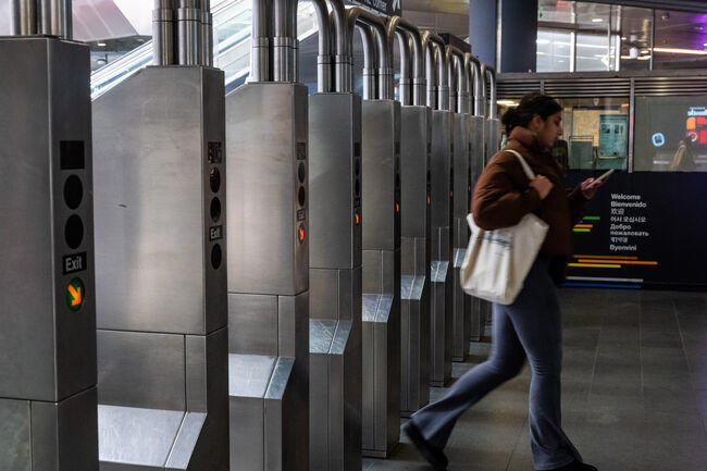 New OMNY Card Replaces MTA Legend MetroCard
