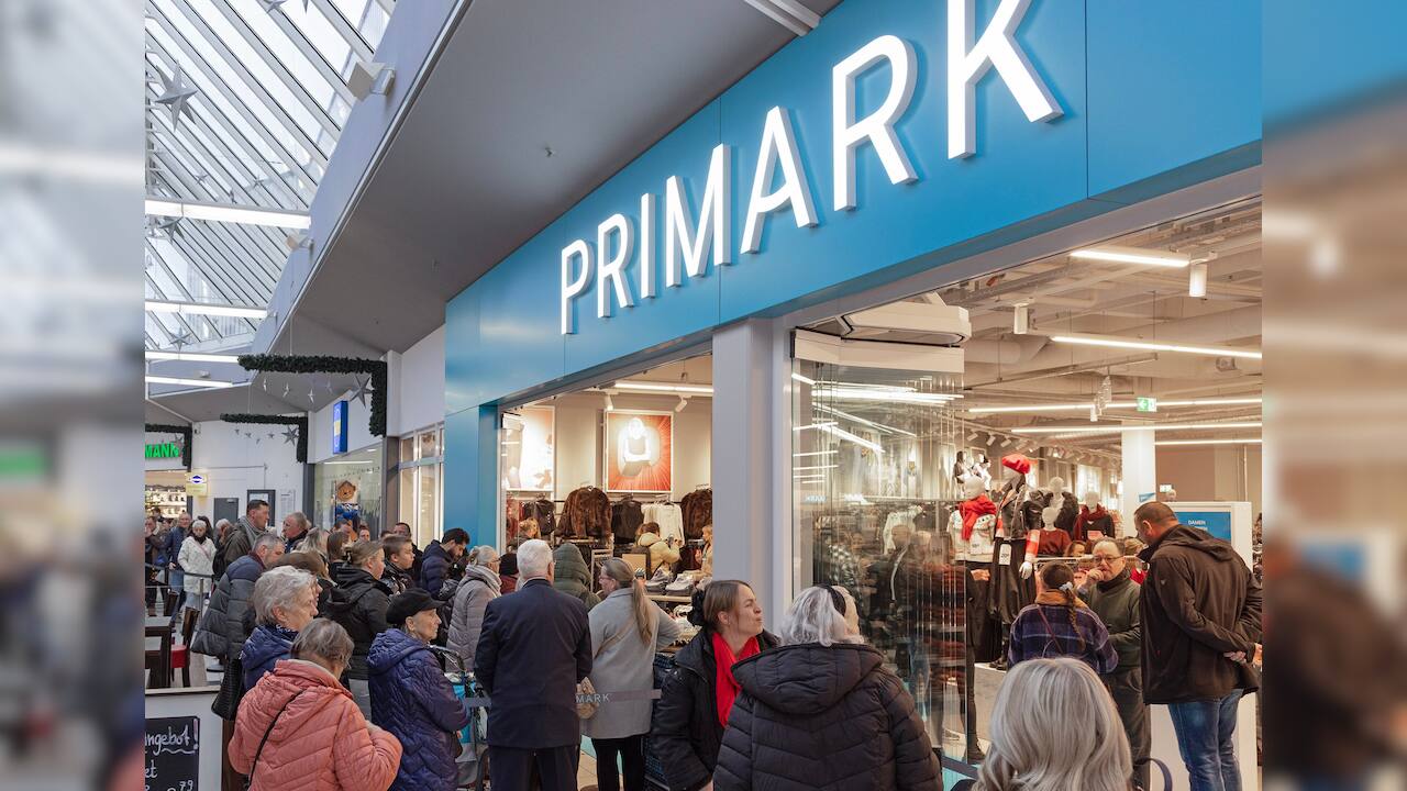 Erster Primark in MV eröffnet