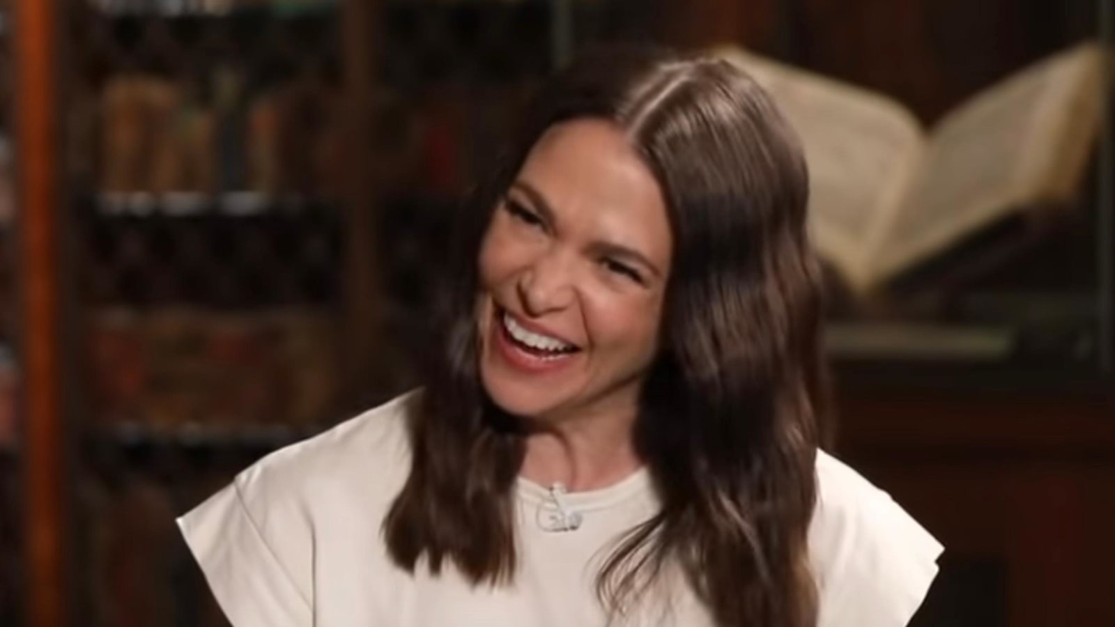 Sutton Foster 'Fears' History May Repeat As Hugh Jackman Films With ...