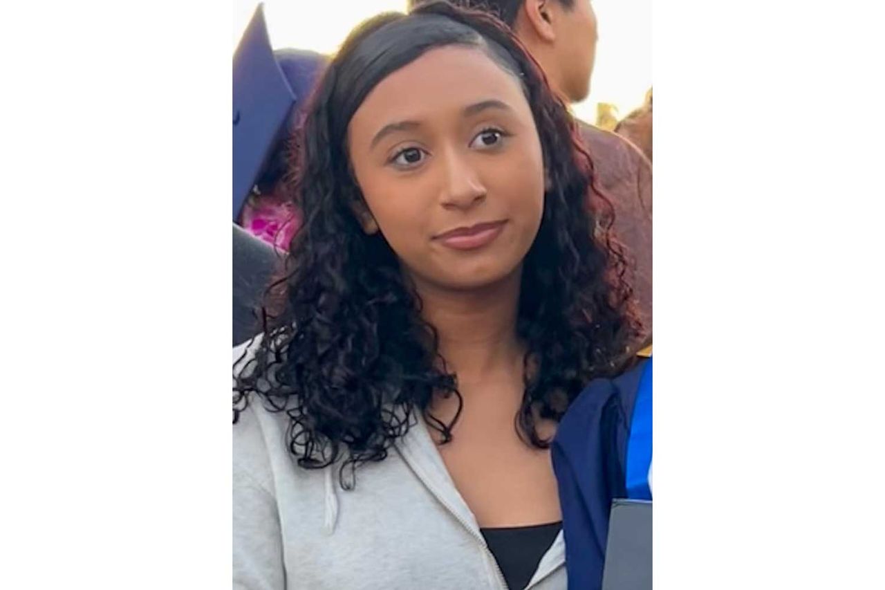 Singer d4vd Identified as Suspect After Missing Teen Girl's Body Is ...