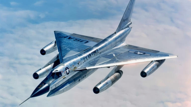 The B-58 Hustler was the first Mach 2 bomber in US history — Strategic ...