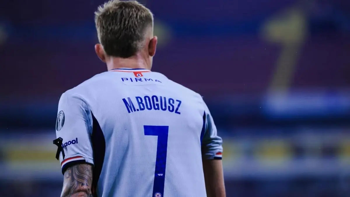 El movimiento de Mateusz Bogusz que lo pone lejos de Cruz Azul