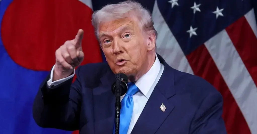 Trump gets booed again