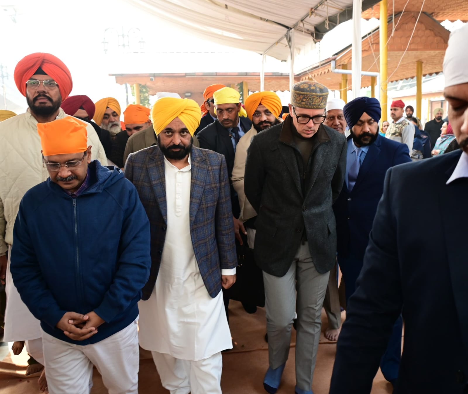 Mann, Kejriwal, Omar Abdullah take part in Sikh religious procession in ...