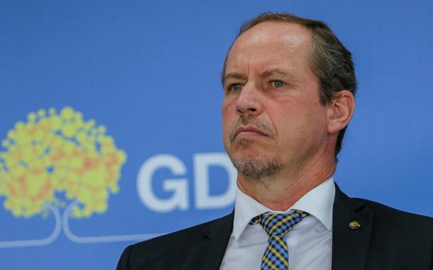 Ricardo Cappelli: "Celina e Ibaneis arruinaram o DF, mas nós vamos ...