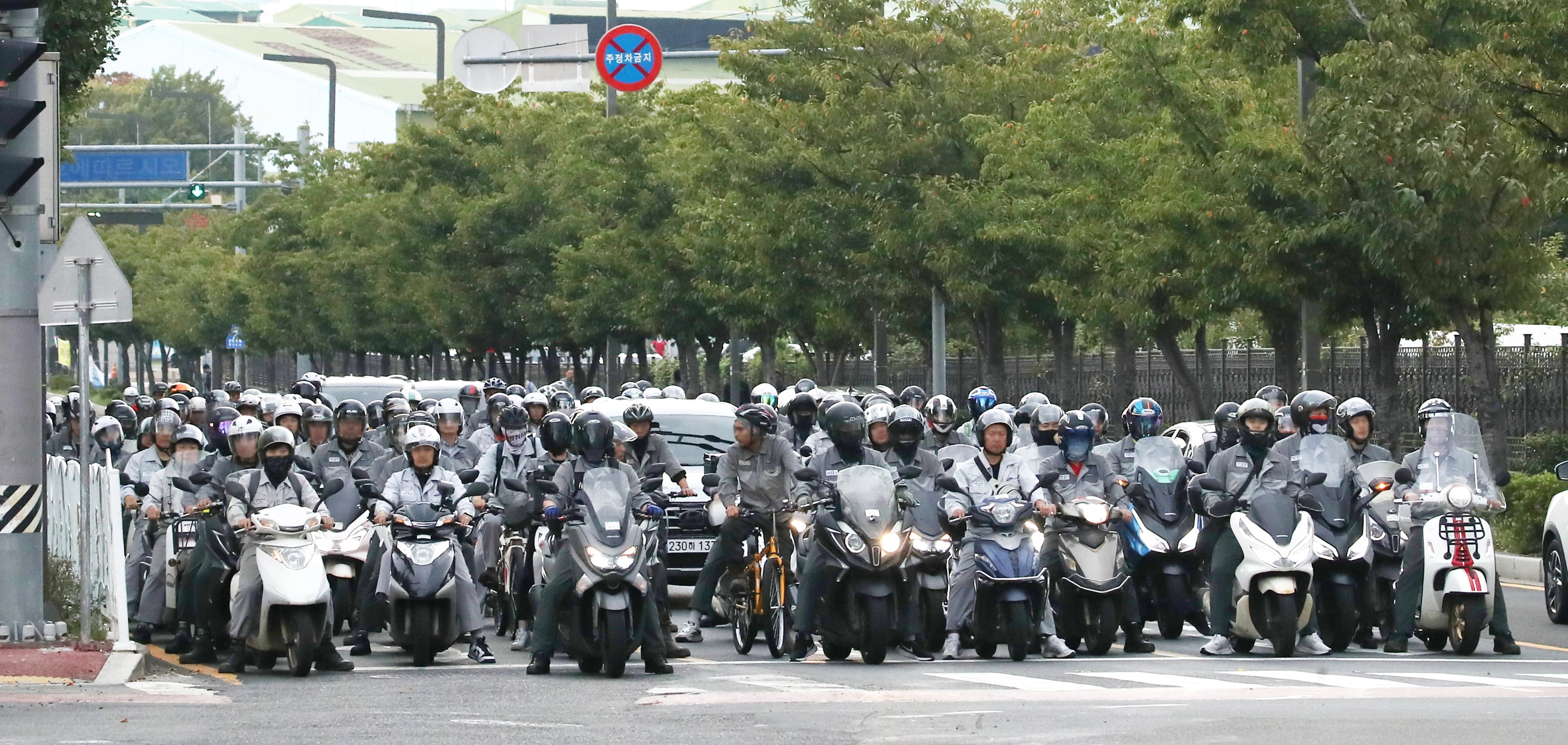 Shipbuilding Supercycle Contrasts with Geoje's Economic Freeze