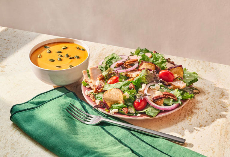 Panera Debuts New Look, Menu and Drink Line Months After Settling ...