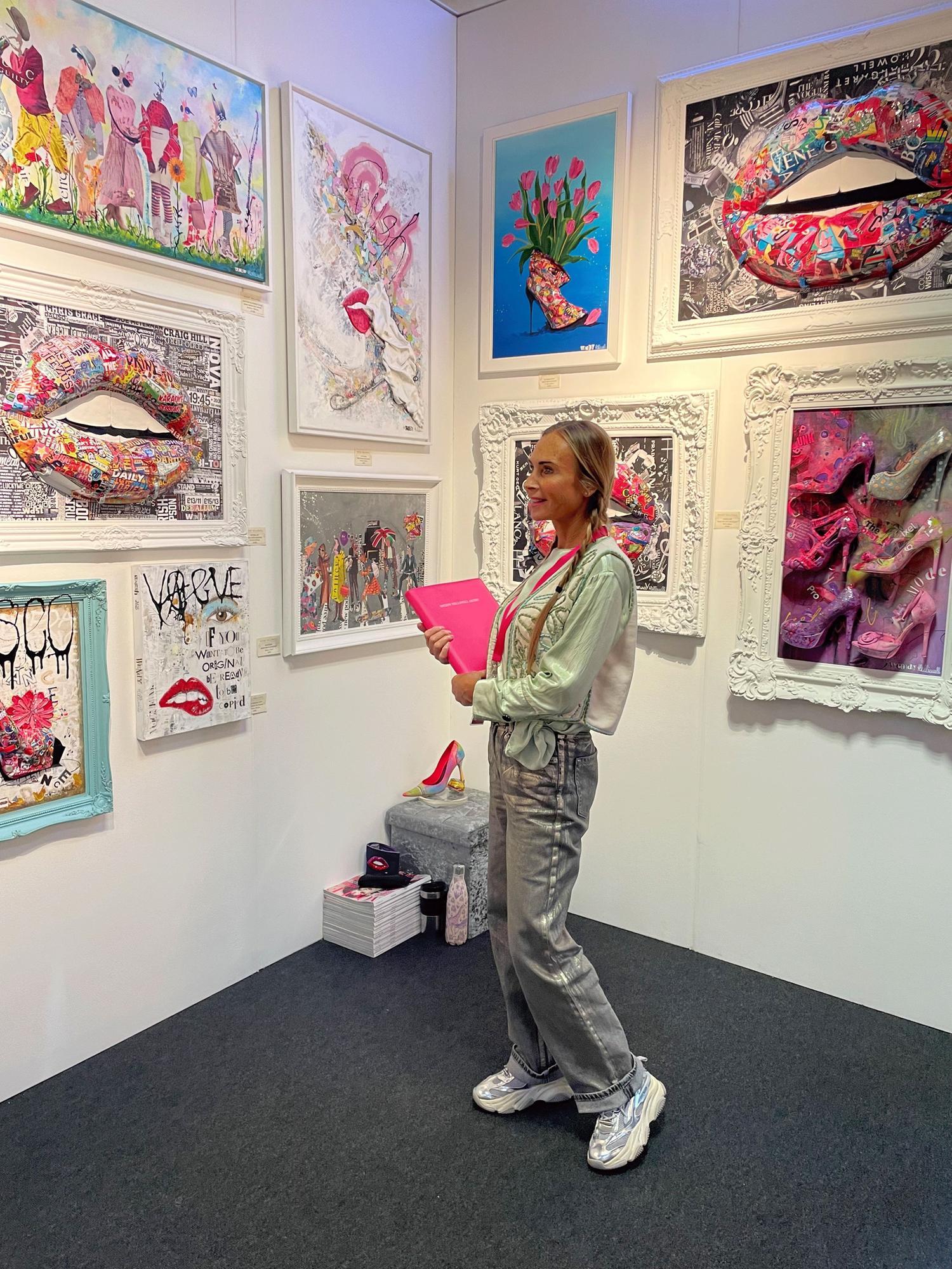 Artist ready to put smiles on faces at Edinburgh Macmillan Art Show