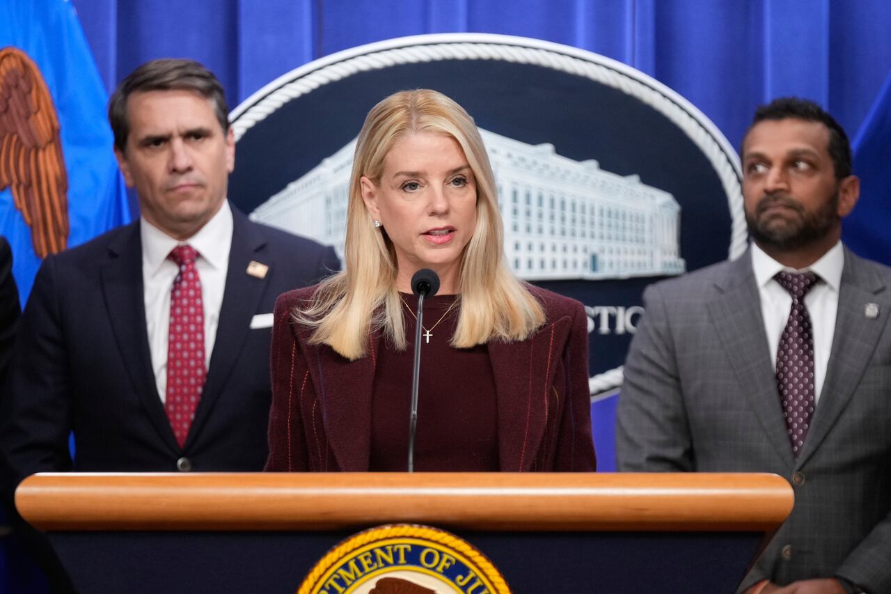 U.S. lays more charges, ups reward for Ryan Wedding, Canadian Olympian ...
