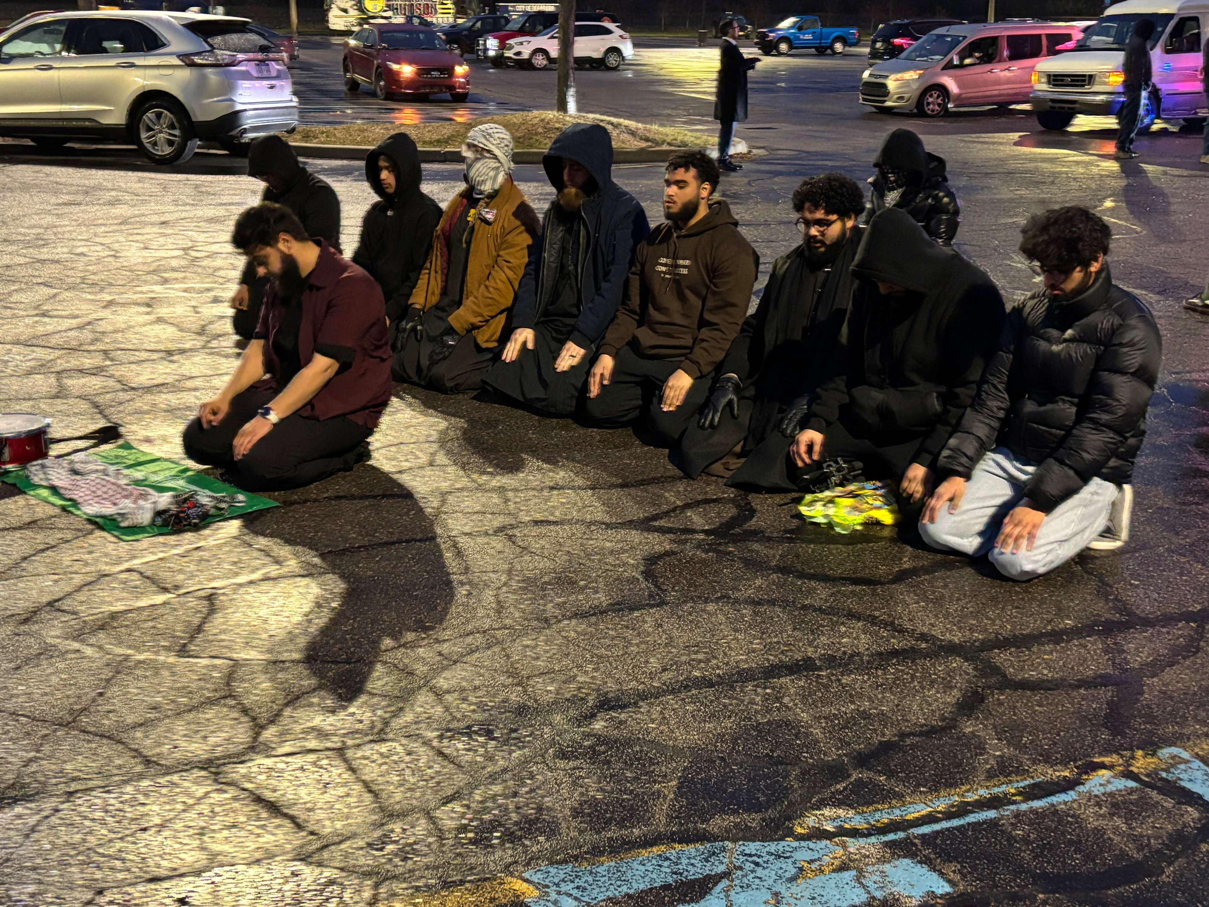 Protests in Dearborn: Anti-Islam activists clash with Muslim residents