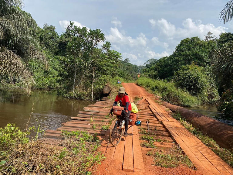 A Moroccan woman’s three-year ride across Africa : 33 countries, one bike, no limits