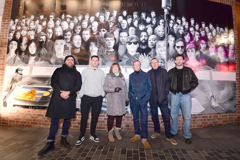 Huge mural with 100 famous faces unveiled on city street