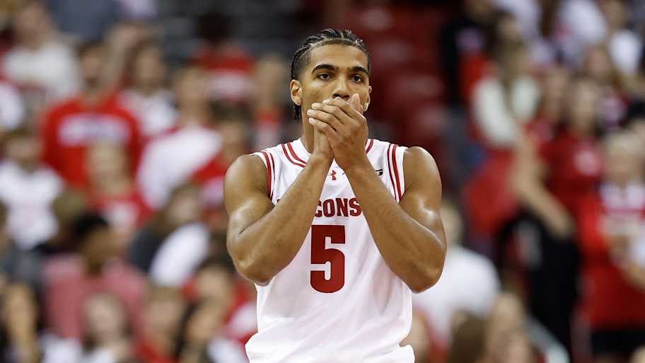 2 former Badgers went head-to-head and Daniel Freitag came out on top