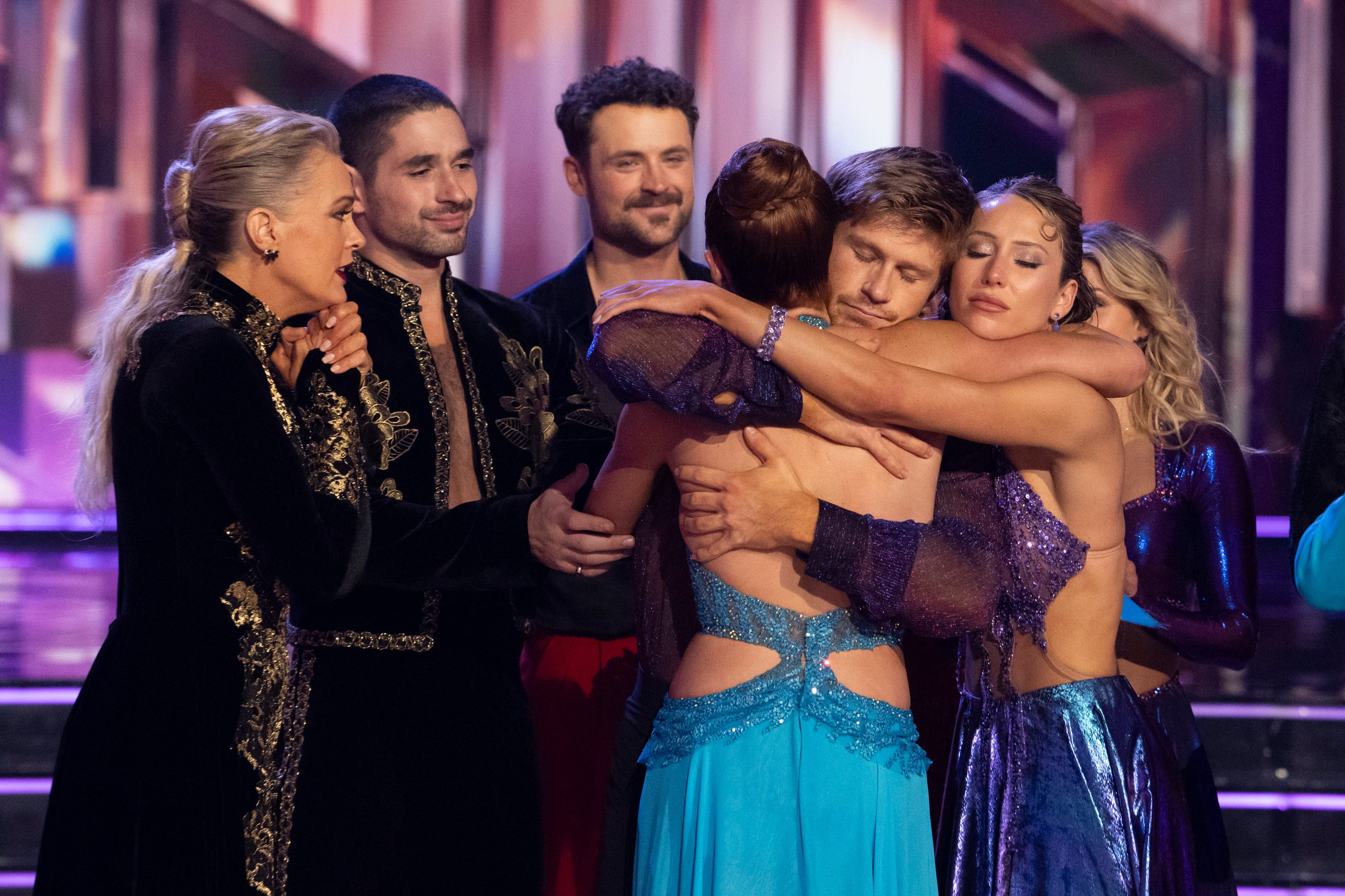 How much do 'Dancing with the Stars' winners make? Details on pay, prizes