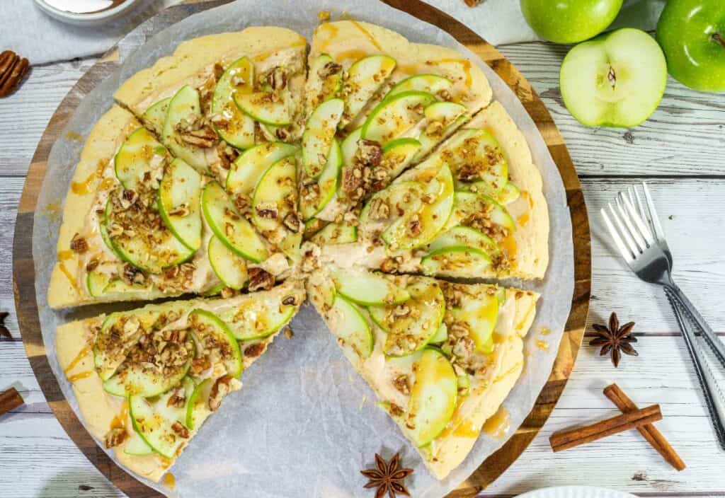 Caramel Apple Pizza