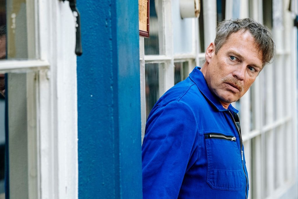 Schauspieler von „Soko Köln“ lesen Dialoge vor: Fans können Cast bei ...