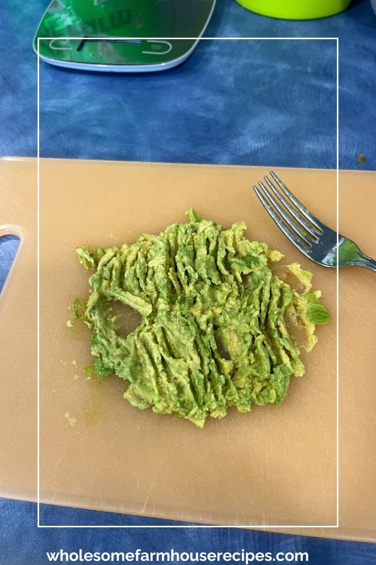 Crazy Fast Guacamole (Served Right in the Avocado Shell!)