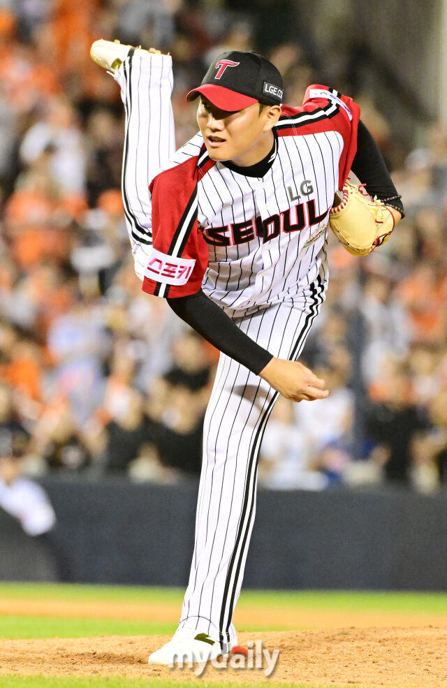 윤성빈-홍민기처럼? 롯데가 삼성의 '아픈손가락' 데려온 이유 "여전히 잠재력 있다고 판단" [MD잠실]