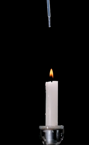 Satisfying Candle Melting — Mesmerizing Wax Flow
