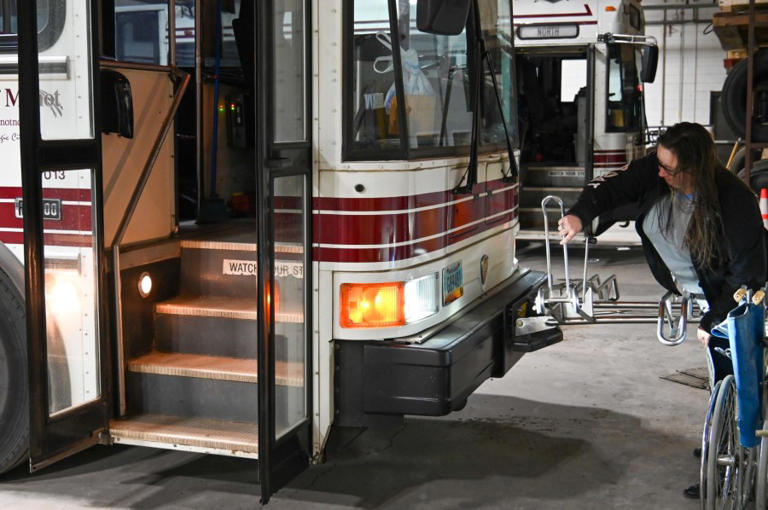 City of Minot officials outline plan to address its aging bus fleet