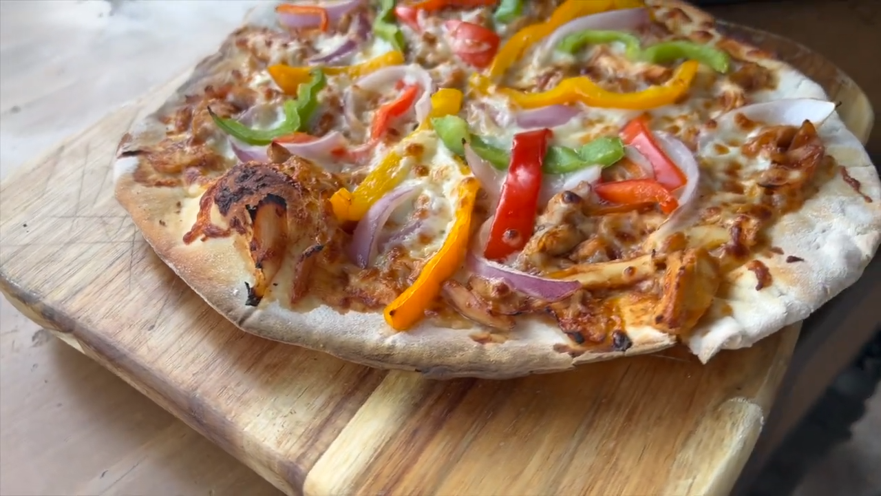 Easiest BBQ chicken pizza in Ninja Woodfire oven