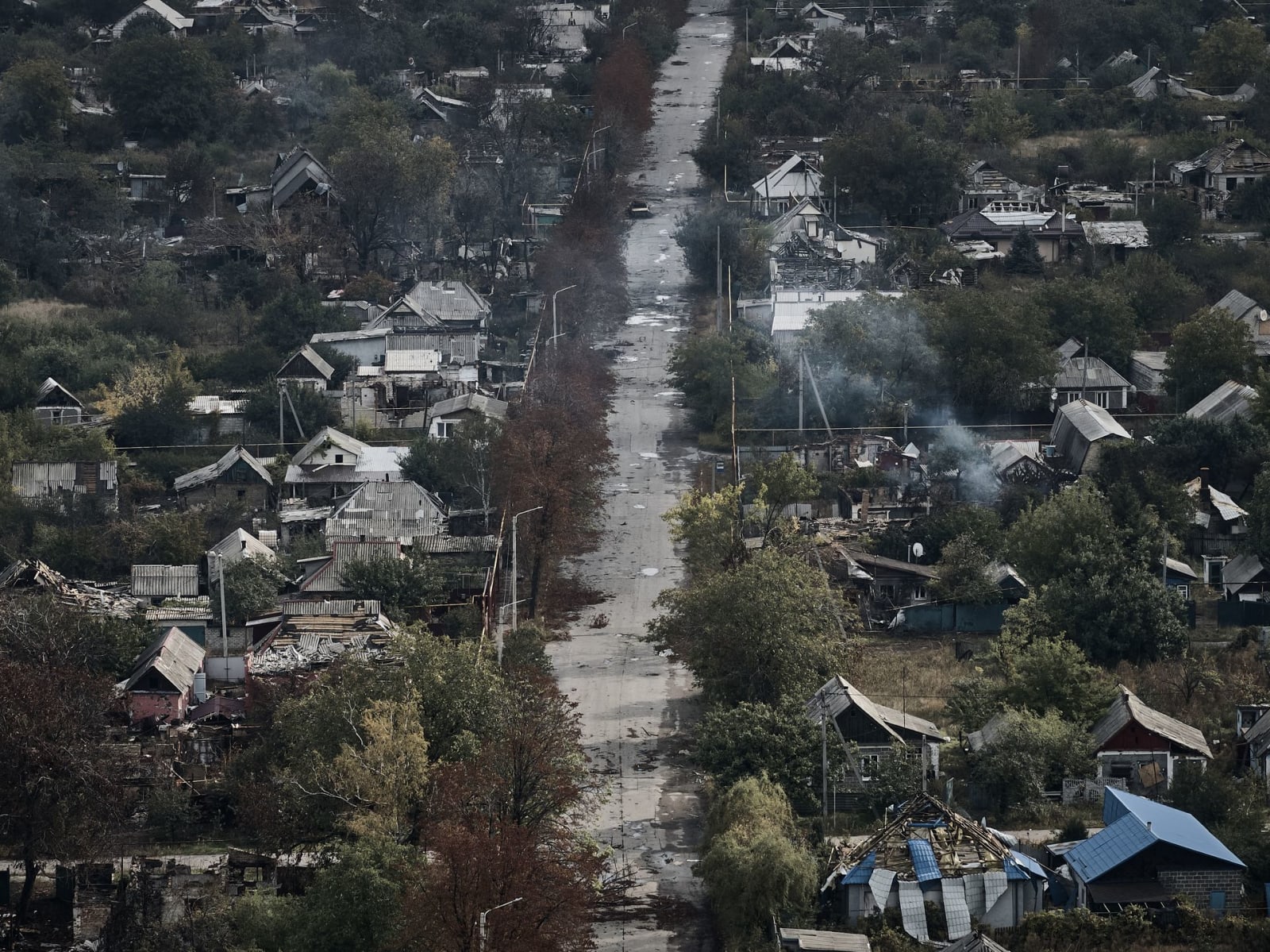 Russian soldiers fighting disguised as civilians in Pokrovsk, Ukraine's ...