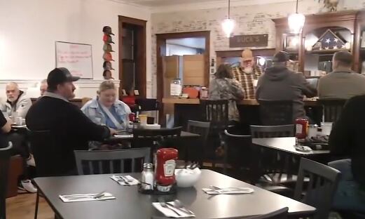 Buck’s Port Hope Diner Helps Revitalize a Small Thumb Community