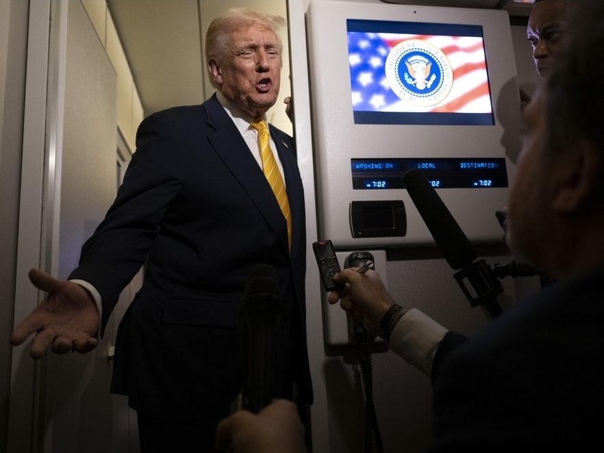 Trump tells reporter Catherine Lucey to 'quiet, piggy' after Epstein ...